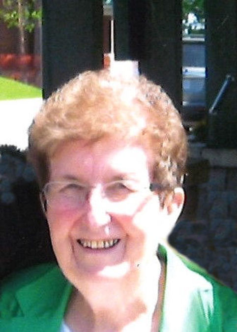 Elizabeth (Libby) Lockett Obituary - Brockville, ON | Irvine Funeral ...