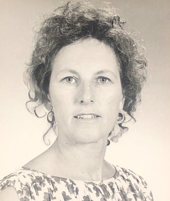 Jean Gilbert Obituary - Brockville, ON | Irvine Funeral Home and Chapel